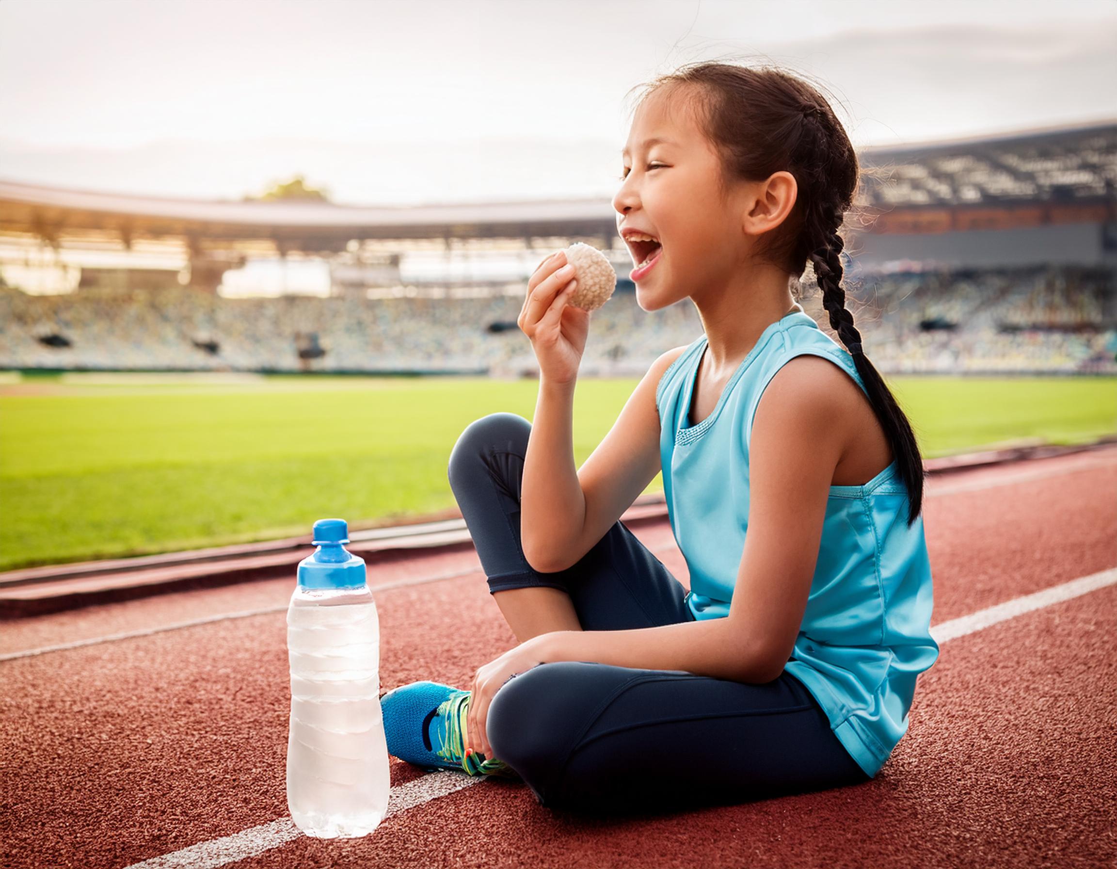 「スポーツにおける相対的エネルギー不足 (REDs)」と「女性アスリートの三主徴（Triad）」の治療法は？ | Female Sport ナビ